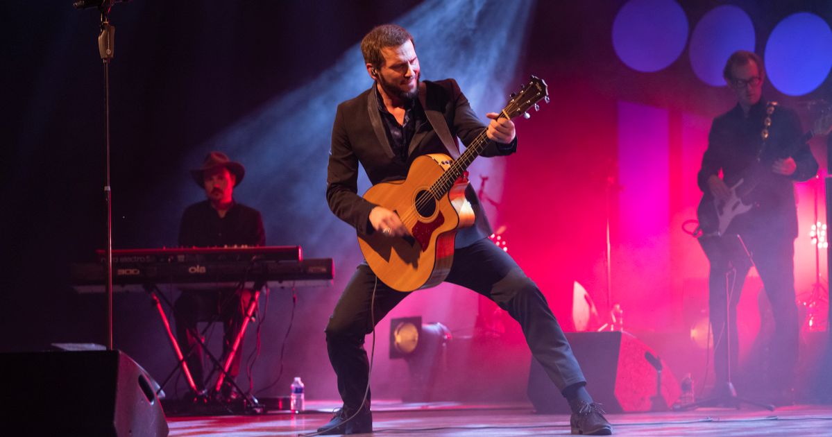 Bouke Rocks Elvis — Bouke en ElvisMatters Band | De Kring